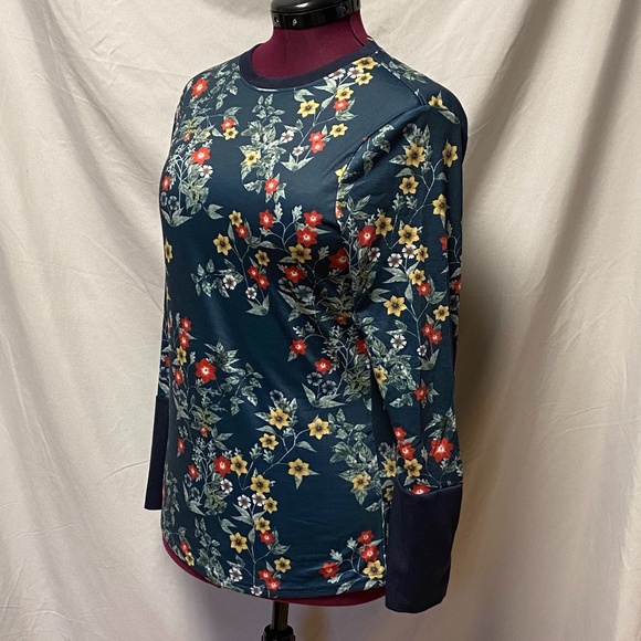 MISSLOOK | Tops | Misslook Floral Long Sleeve Top | Poshmark